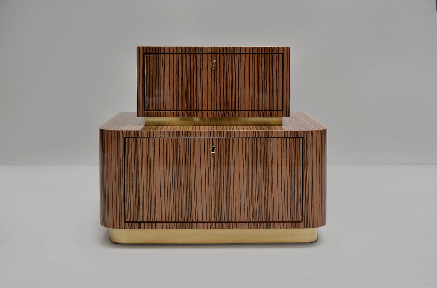 Scocci | Zebra Nightstand