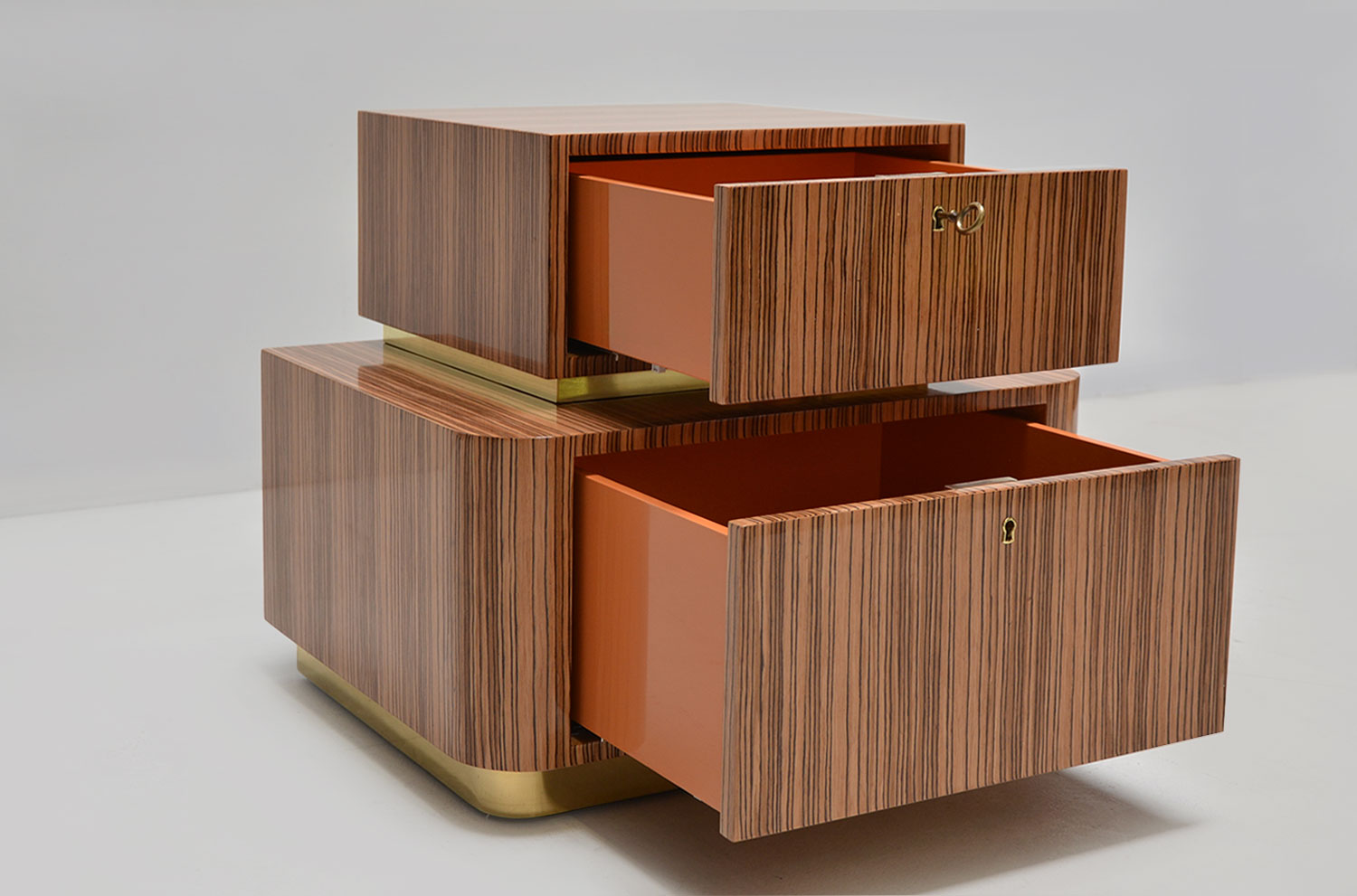 Scocci | Zebra Nightstand